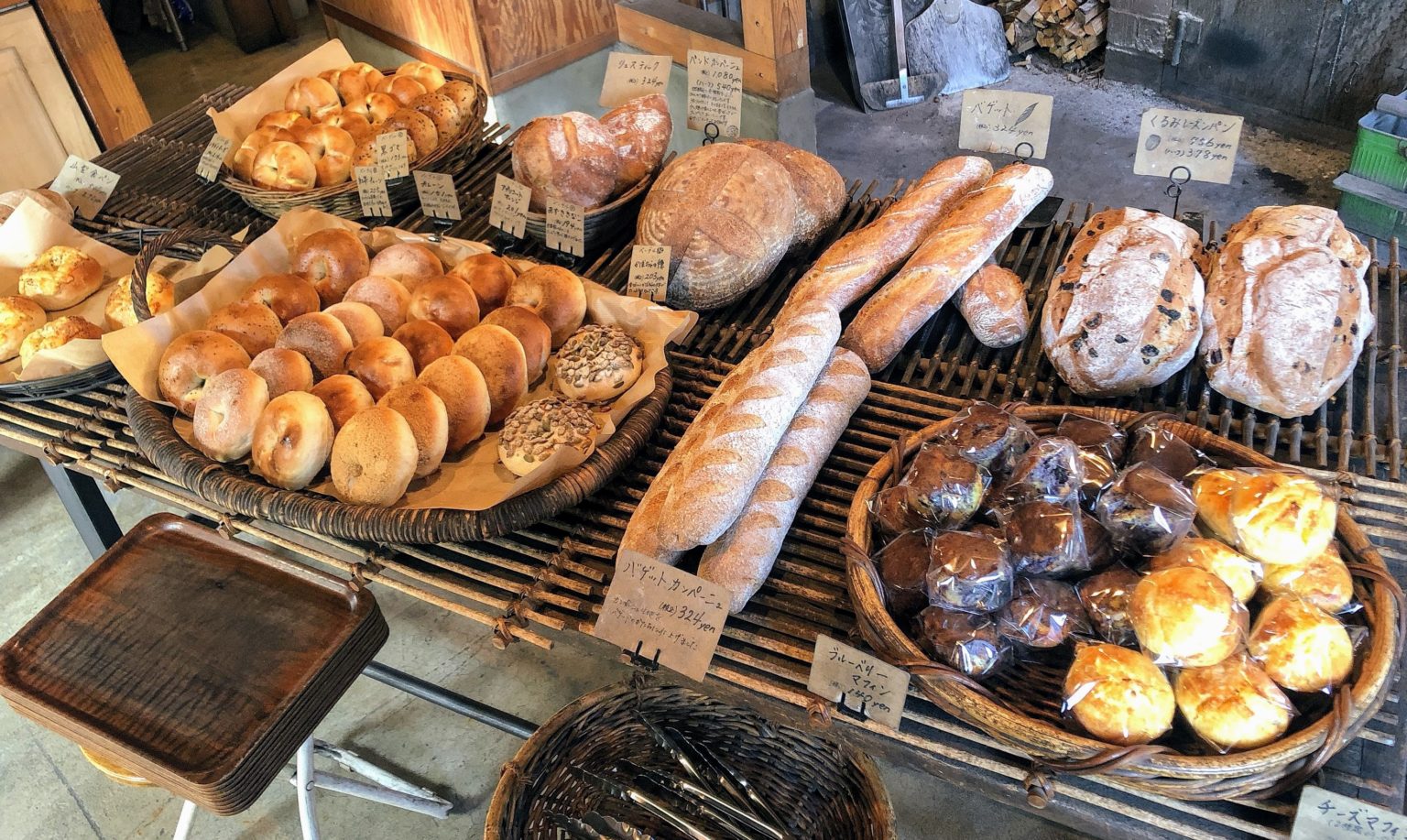 那須の人気ベーカリーNAOZOで絶品石窯パンをいただこう！ | 那須チャンネル